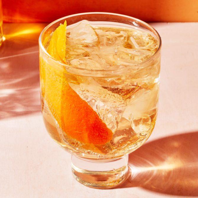 An Easy Recipe for a California-Style Adonis Cocktail with Vermouth ...
