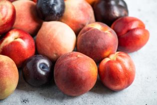 An Easy Homemade Peach Salsa Recipe for Summer - California Grown