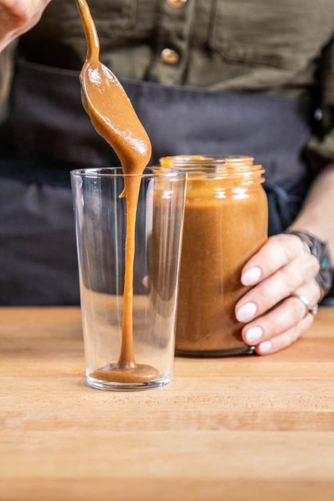 How To Make Vegan Caramel With Dates & The Best Recipe For Date Shake ...