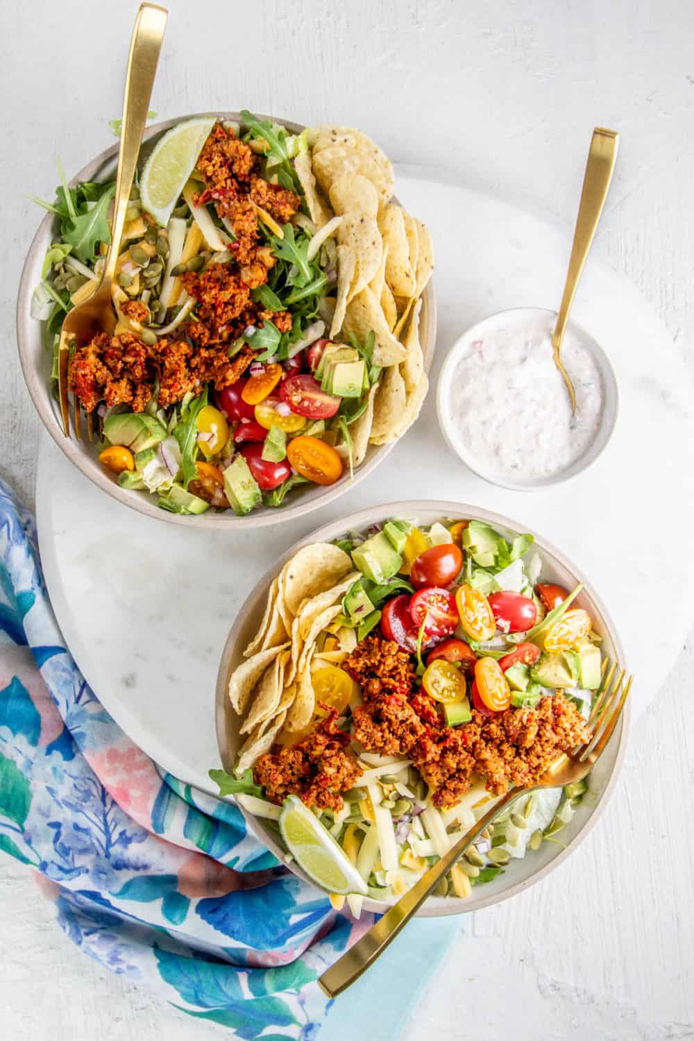 An Easy And Delicious Lemon Salad Dressing Recipe And Round-Up ...