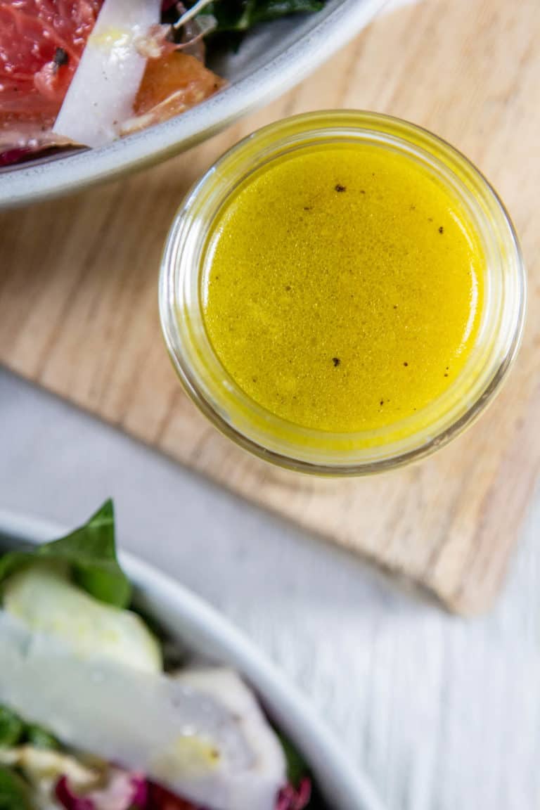 An Easy And Delicious Lemon Salad Dressing Recipe And Round-Up ...