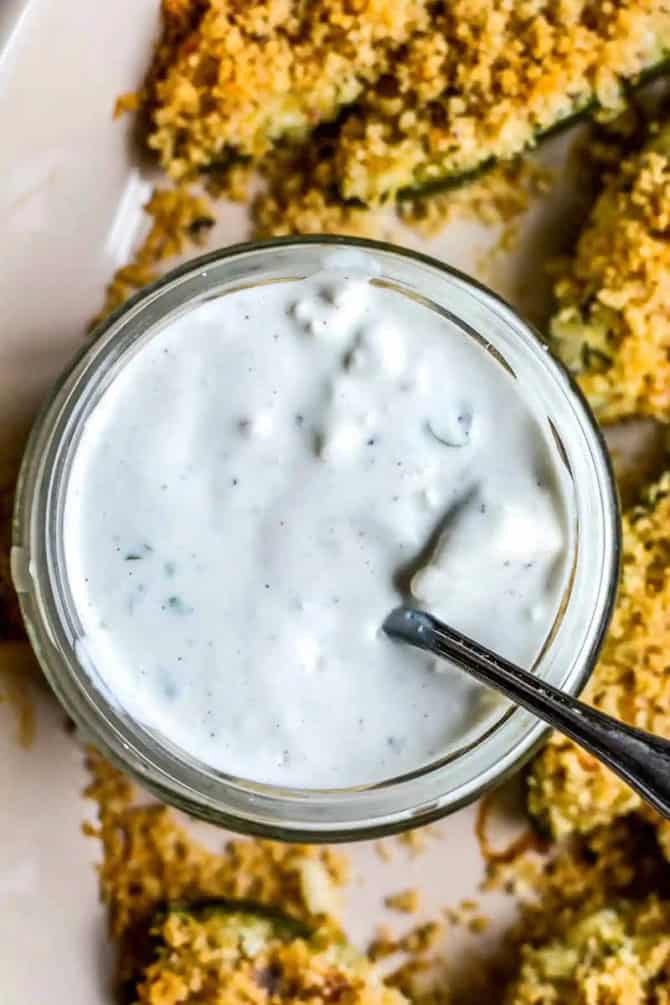 An Easy And Delicious Lemon Salad Dressing Recipe And Round-Up ...