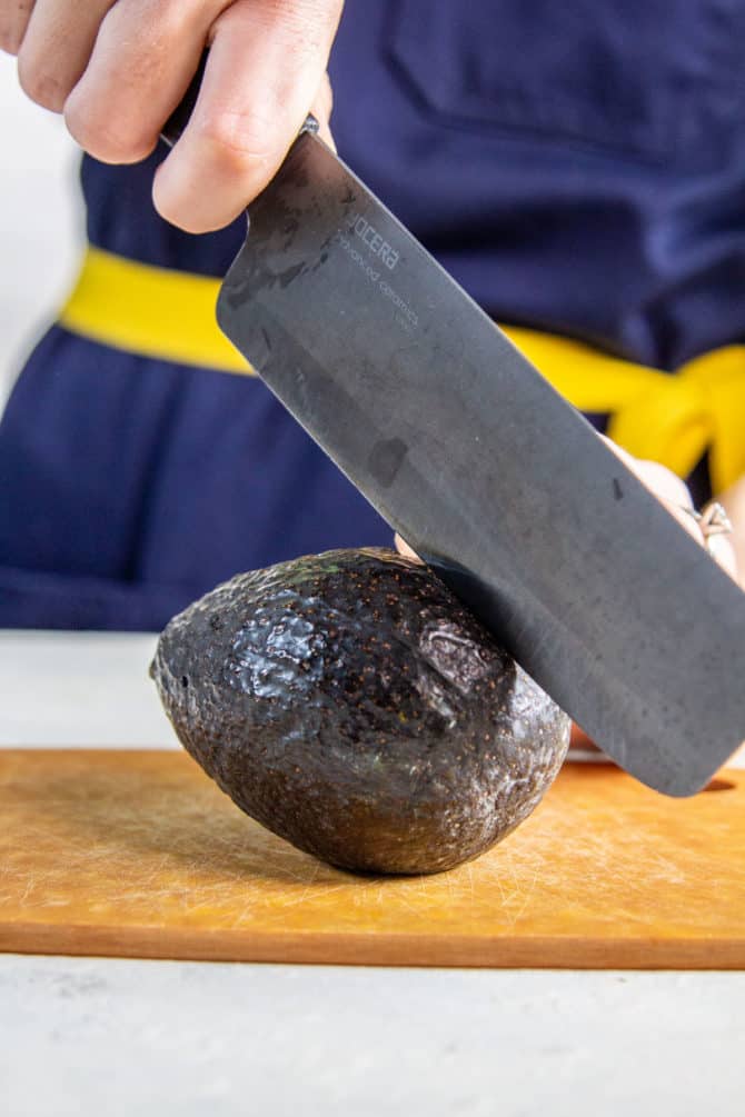 Two Easy Recipes That Showcase How To Use Avocados In Smoothies ...