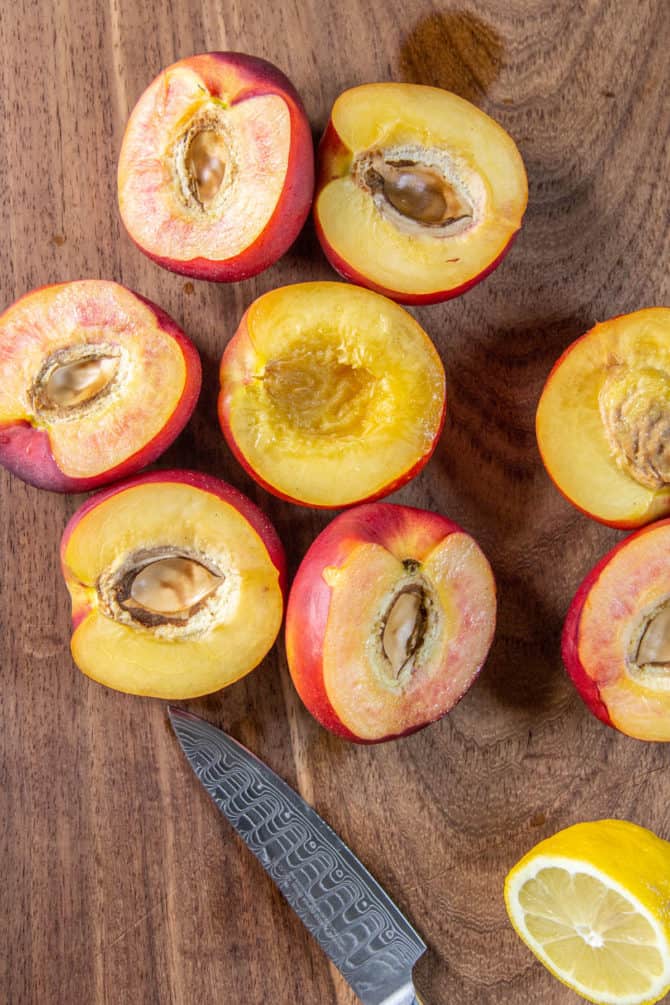 Nectarine vs. Peach; How To Use These Sensational Stone Fruits ...