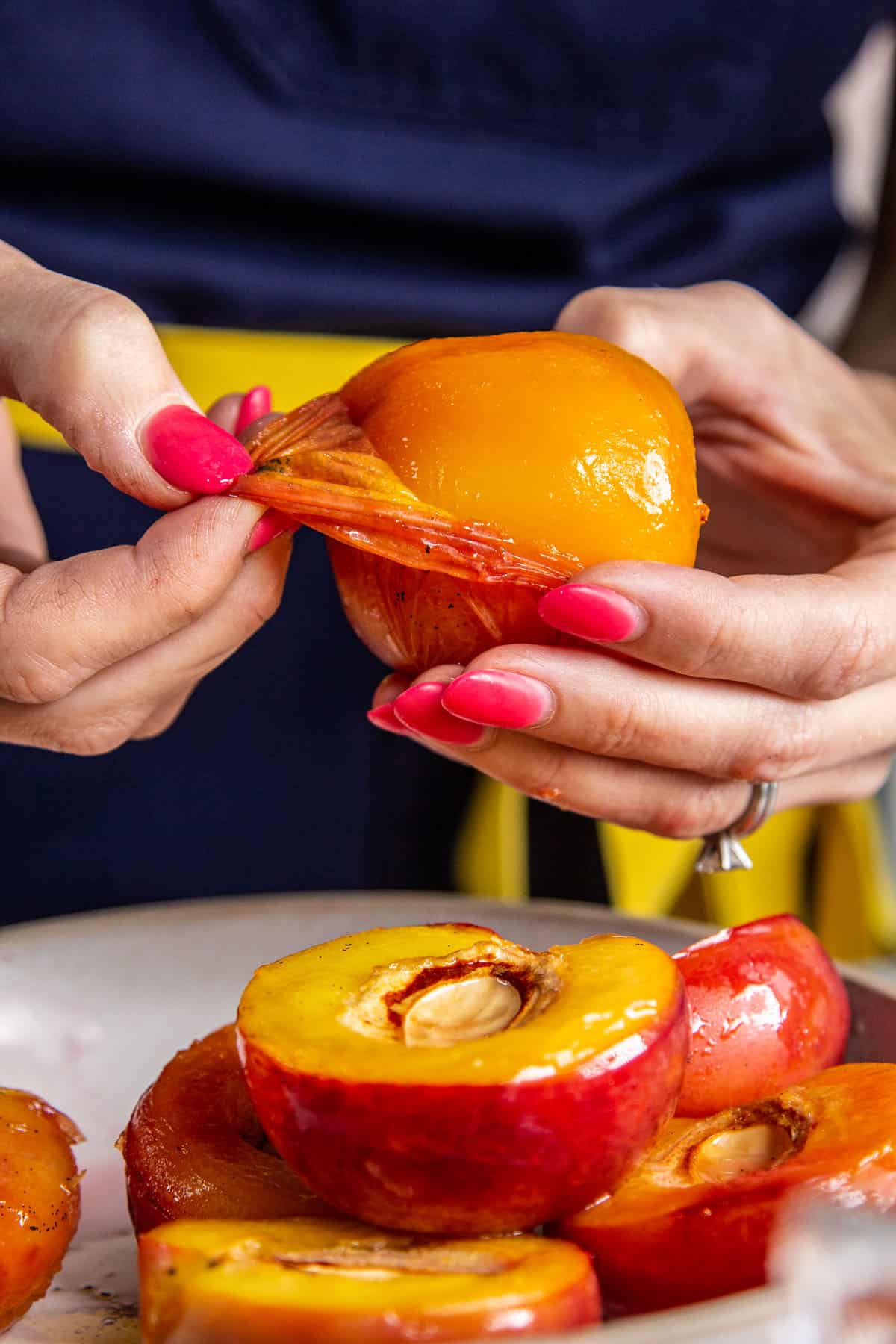 Nectarine vs. Peach; How To Use These Sensational Stone Fruits ...