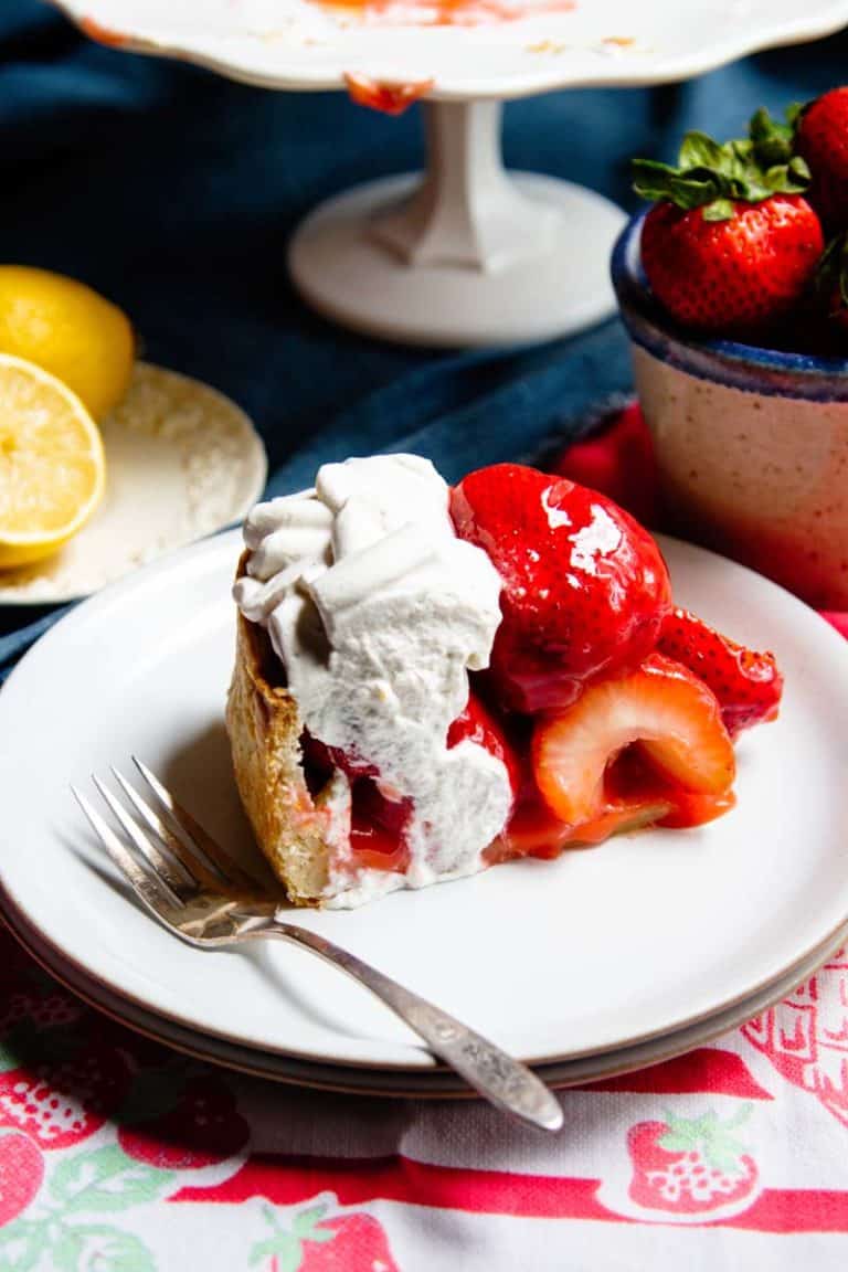 How to Make the Best Strawberry Pie with Fresh Strawberries ...