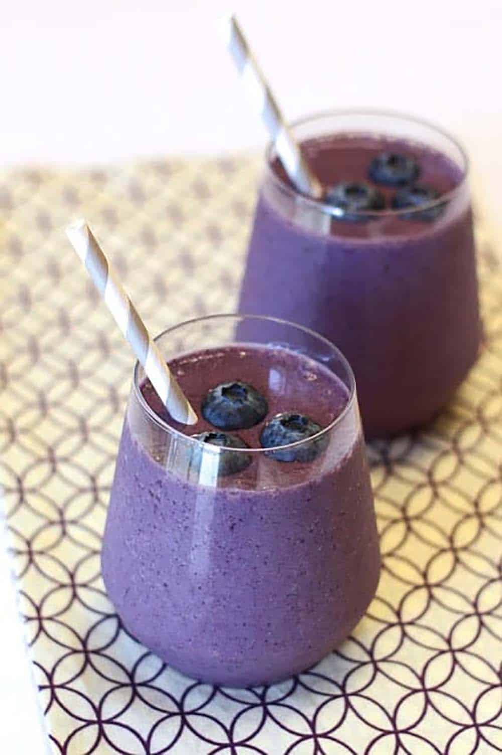 An Easy Blueberry Smoothie Recipe Inspired by Hidden Kitchen ...